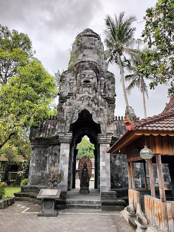 Mendut Buddhist Monastery